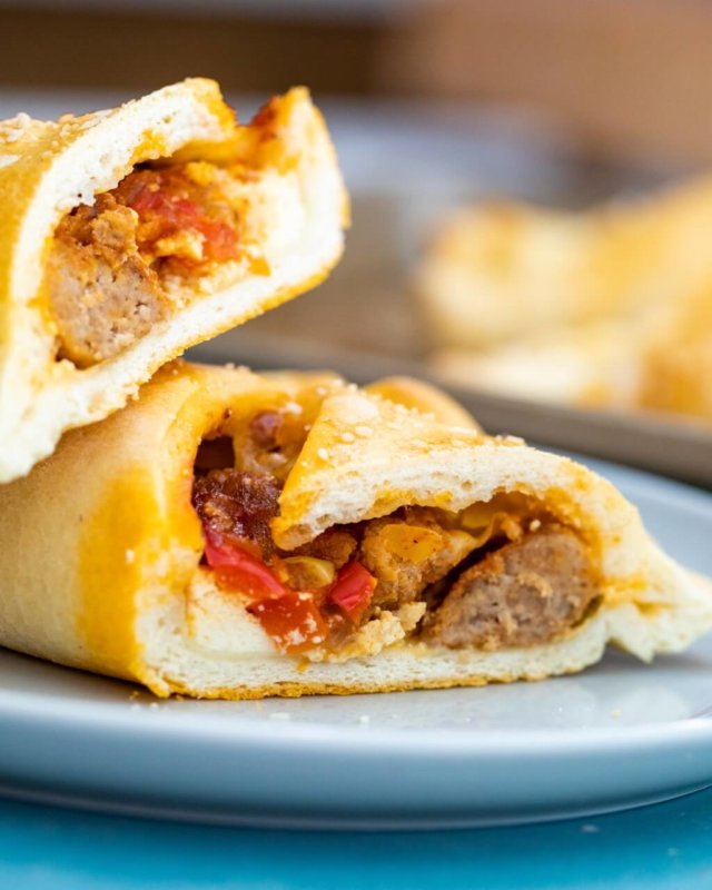 Turkey Sausage Calzones Recipe - National Turkey Federation